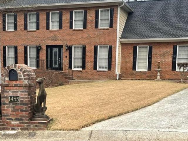 1455 Milford Ct S, Marietta, GA 30008