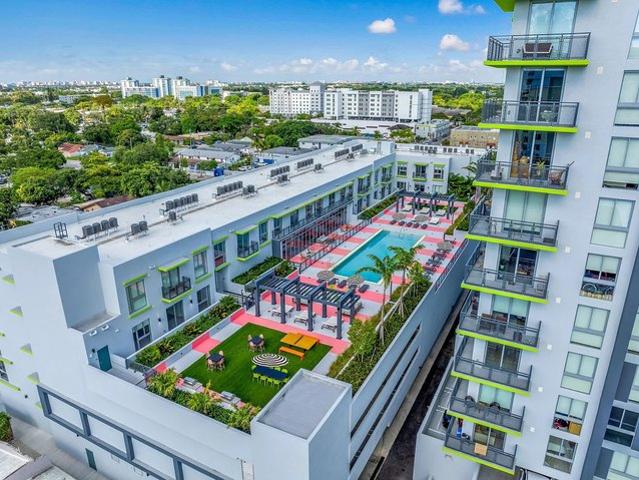 1455 NW 35th St, Miami, FL 33142