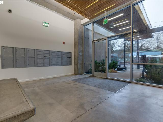 1455 n killingsworth st # 417