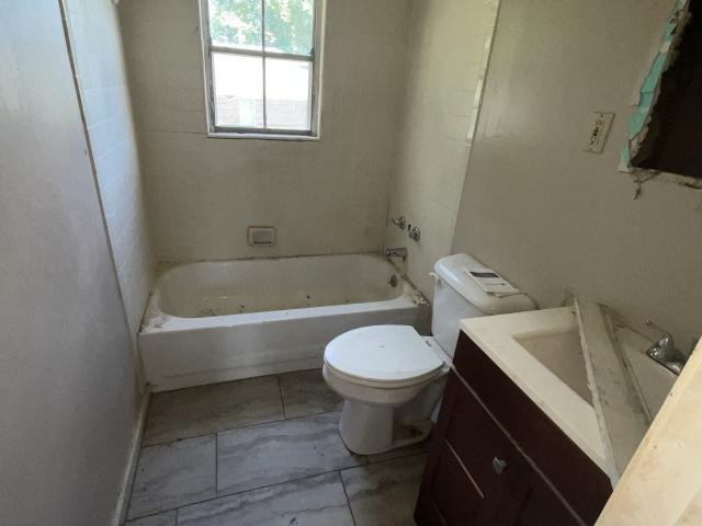 1455 Effie Rd