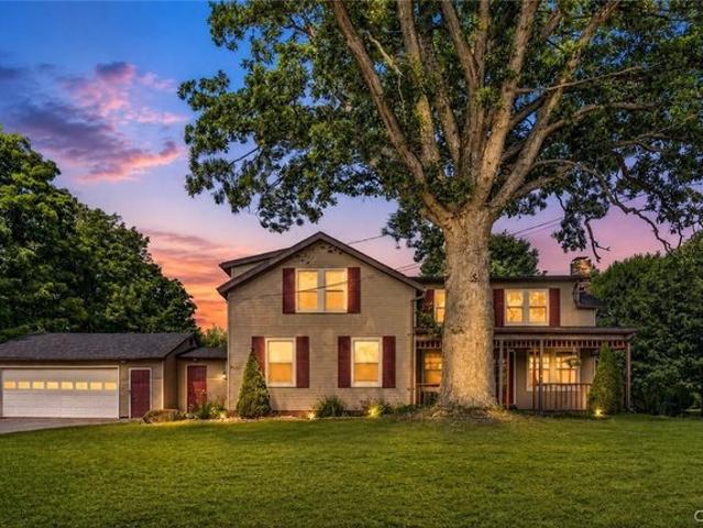 1455 Pompey Center Rd, Fabius, NY 13063