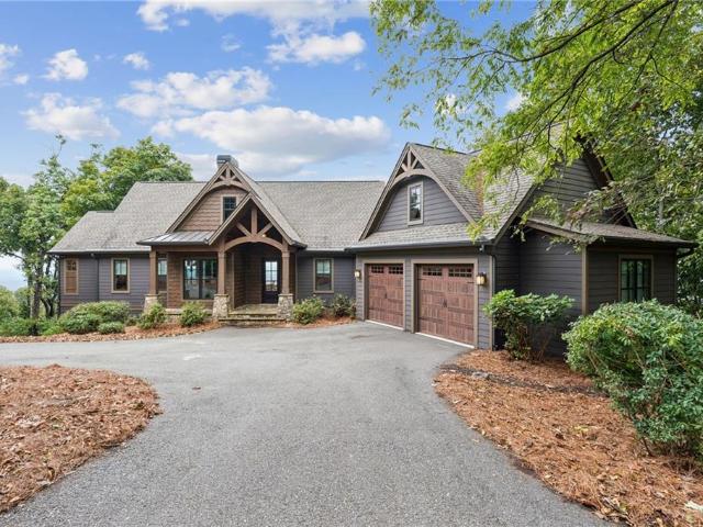 1455 Ridgeview Drive