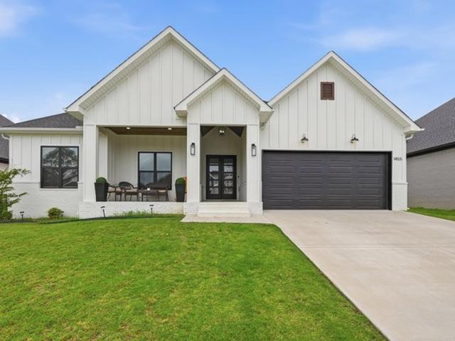 1455 Ronnie Weaver Dr, Conway, AR 72034