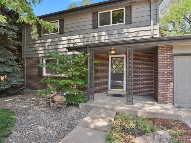 1455 W Hinsdale Drive