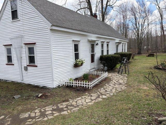 1455 Washington Rd, Waldoboro, ME 04572