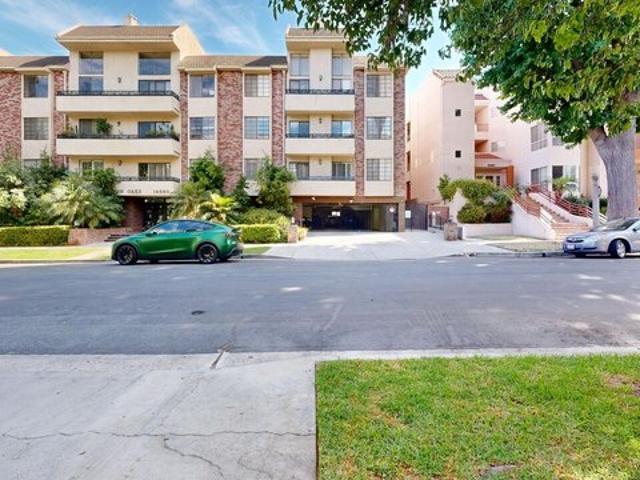 14569 Benefit St Unit 102, Sherman Oaks, CA 91403