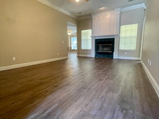 1456 N Timberline Drive