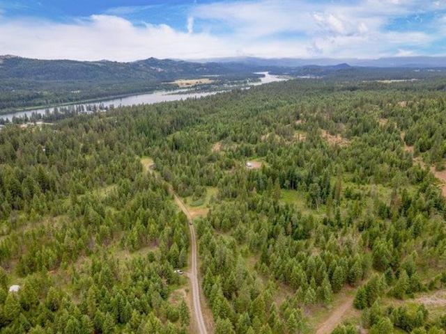 1456 and 1460 Misty Ridge Ln, Newport, WA 99156