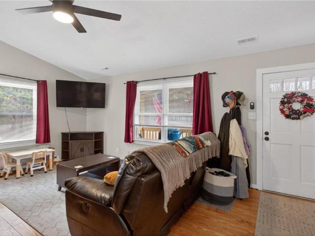 1456 Branchview WAY
