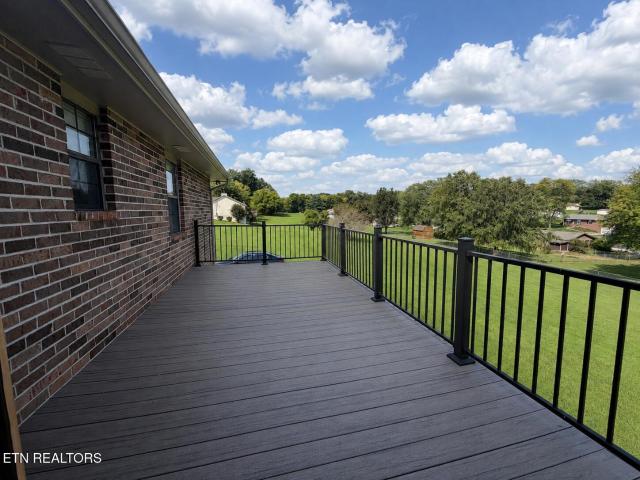 1456 Cattlemans Drive
