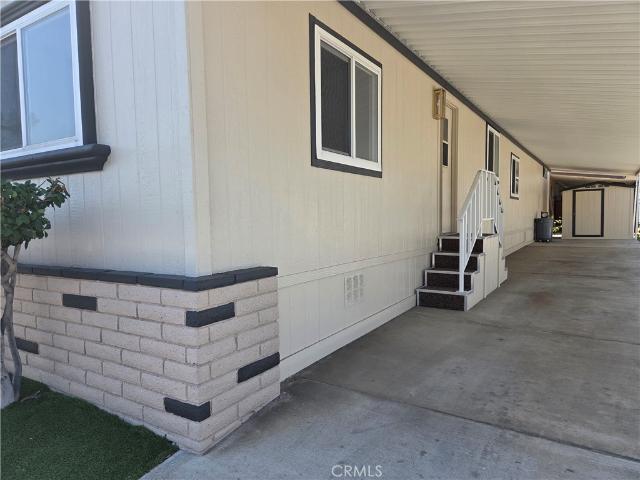 1456 E Philadelphia St Spc 424