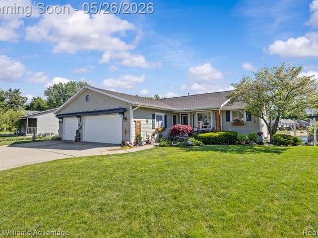 1456 Springbrook Dr, Georgetown Township, MI 49428
