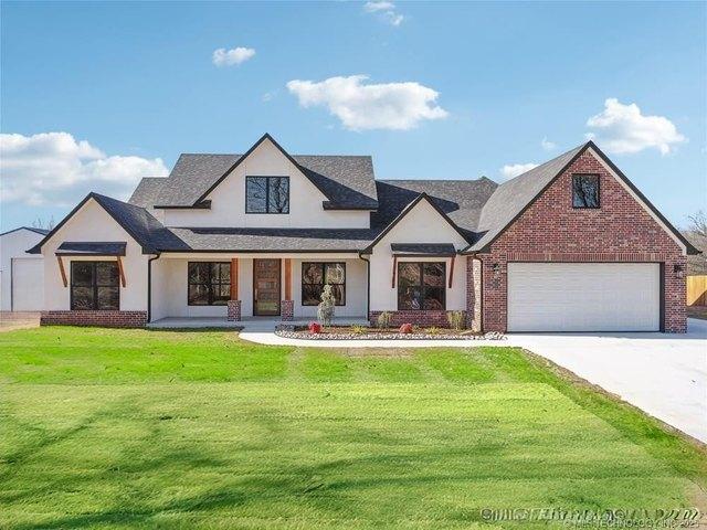 14570 S 209th East Ave, Broken Arrow, OK 74014