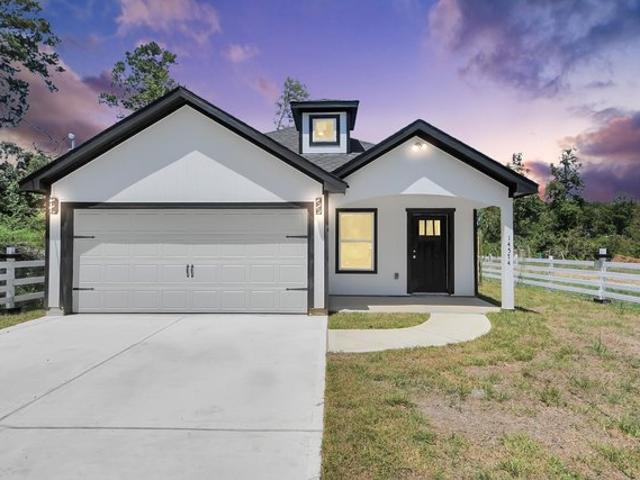 14574 Half Circle St, Splendora, TX 77372