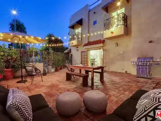 1457 Centinela Ave #7, Santa Monica, CA 90404