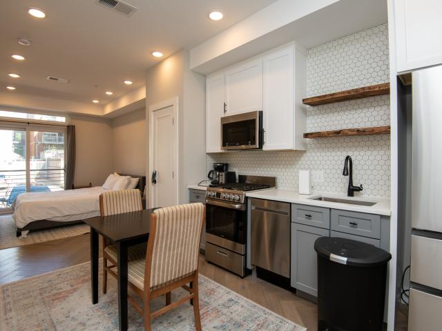 1457 Girard St NW, Studio, 1 full bath
