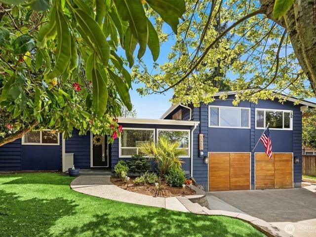 1457 8th Pl S, Edmonds, WA 98020