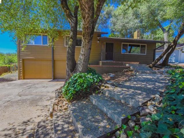 14581 Stone Ln, Sonora, CA 95370
