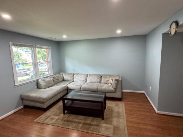 14582 Earlham Court