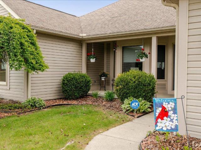14585 Red Bird Court