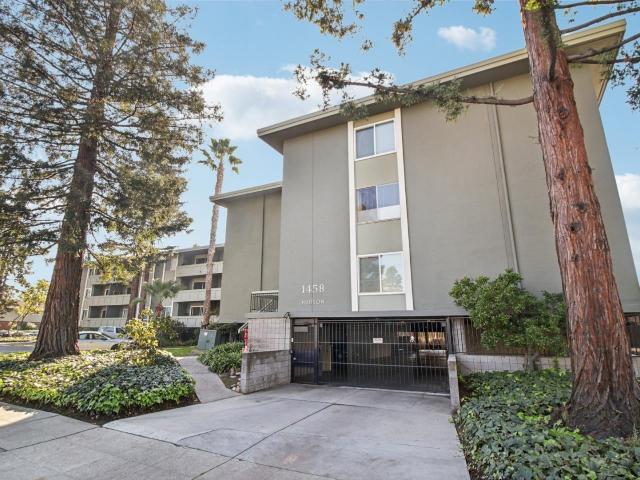 1458 Hudson St, Unit 207, Redwood City, CA 94061 | MLS #ML82031 | Compass