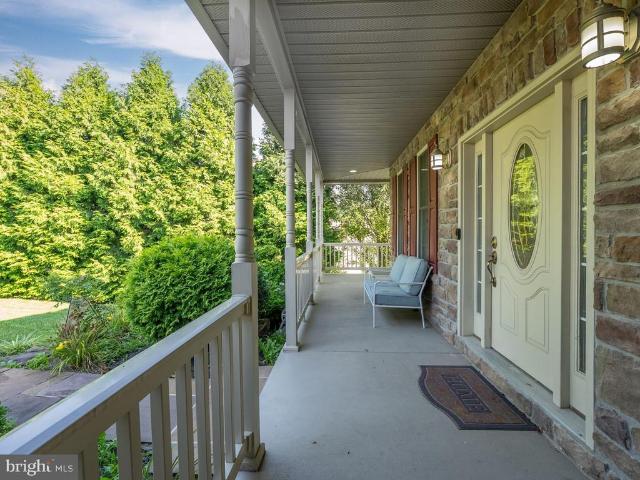 1458 Highfield Court