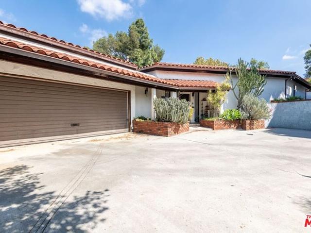 1458 Sutherland St, Los Angeles, CA 90026