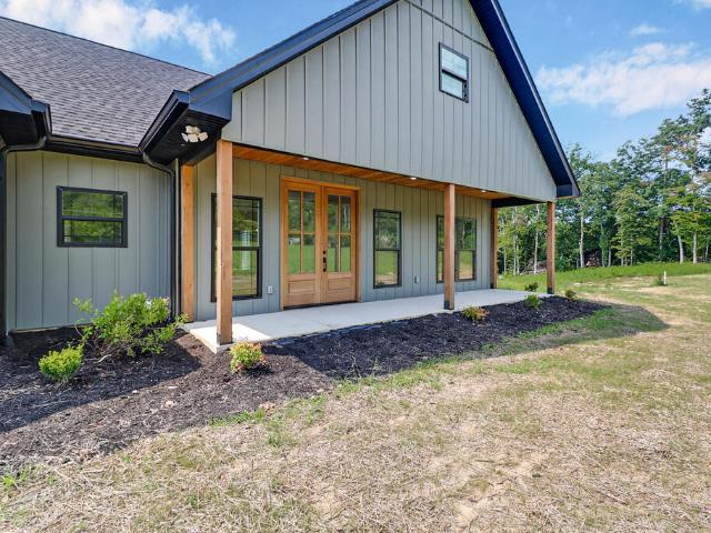 1458 Taylor Place Rd