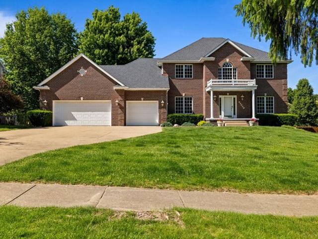 14591 Wildwood Dr, Clive, IA 50325
