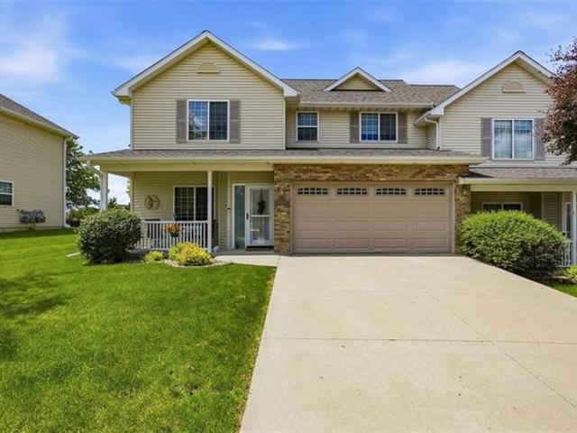 1459 Burr Dr, North Liberty, IA 52317