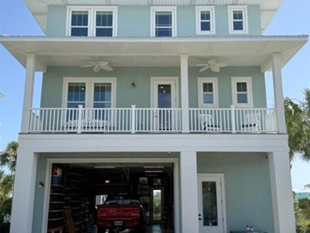 1459 Bermuda Dr, Navarre, FL 32566