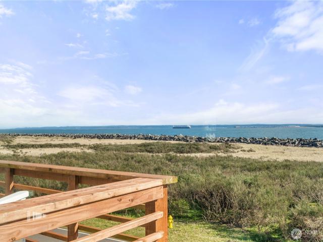 1459 E Ocean Shores Boulevard SW