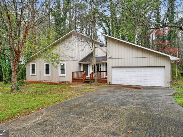 1459 Hidden Hills Parkway