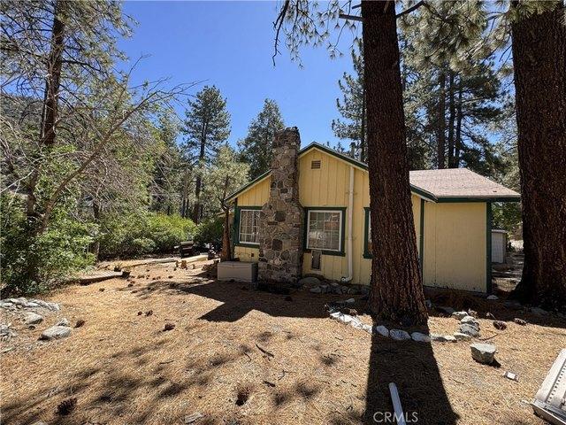 1459 Ross St, Wrightwood, CA 92397
