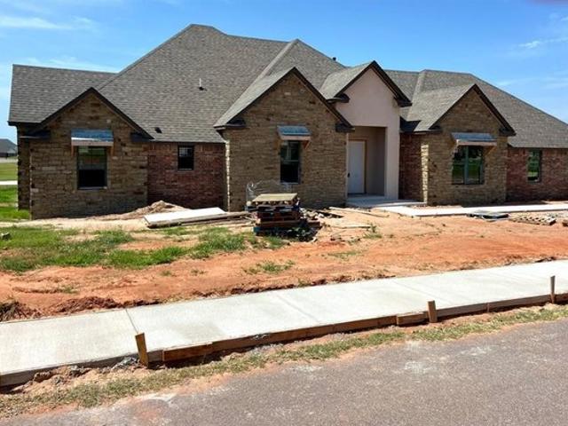 1459 S Violet Dr, Mustang, OK 73064