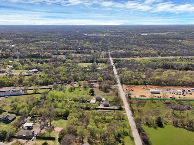 1459 W Broad St, Mansfield, TX 76063