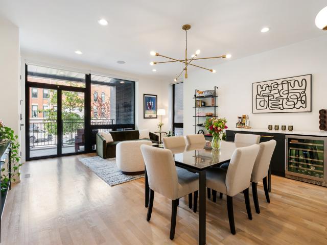 1459 W Superior Street # 1E