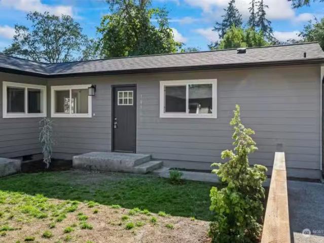 14501 WOODLAWN ST SW, LAKEWOOD, WA 98498 Multi Family For Sale.