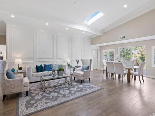 14501 Greenwood Ln, Tustin, CA 92780