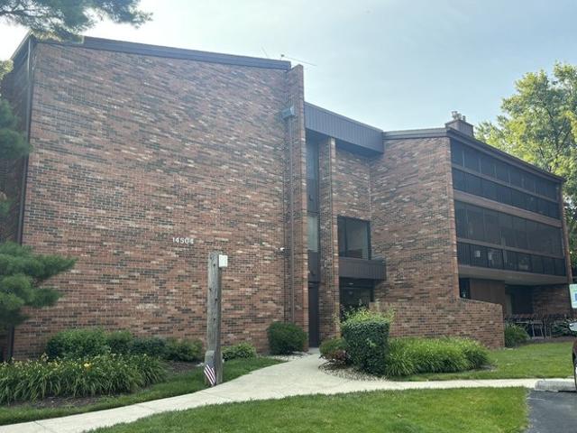 14504 Linder Ct Apt G4, Oak Forest, IL 60452