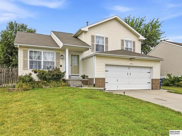 14504 S 28th St, Bellevue, NE 68123