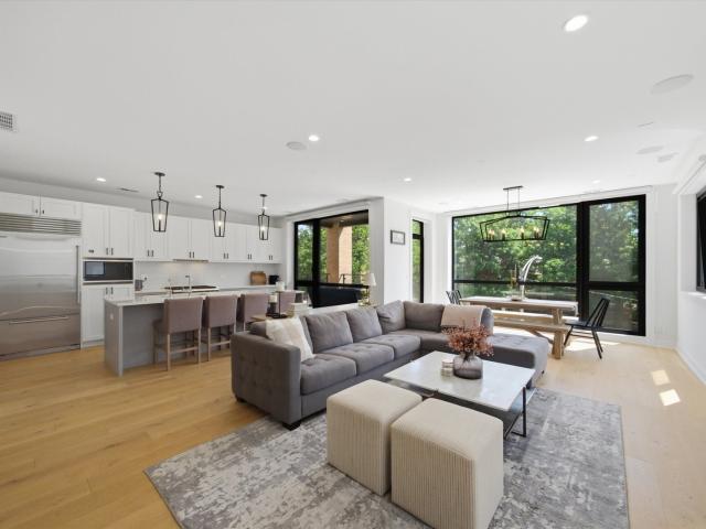 1450 N Bosworth Avenue # 2