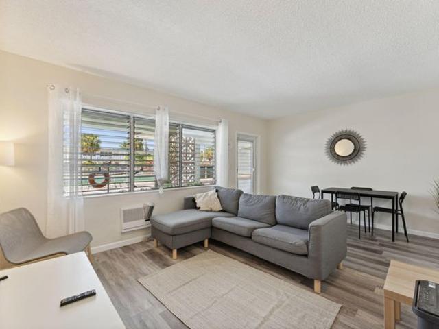 1450 NE 170th St Apt 114, North Miami Beach, FL 33162