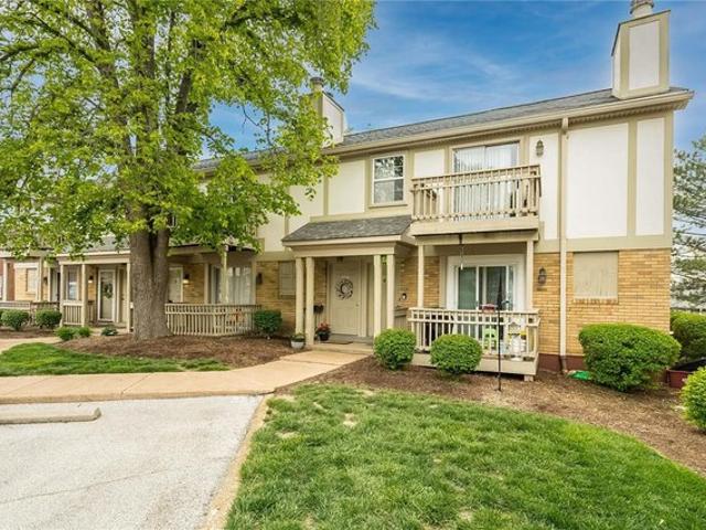 1450 Bluebird Ter, Saint Louis, MO 63144
