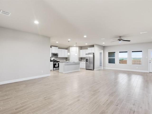 1450 Canterbury Trail