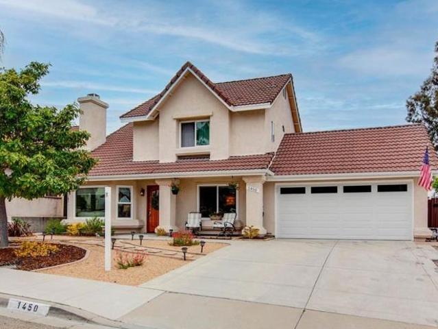 1450 Cresthaven Pl, Oceanside, CA 92056