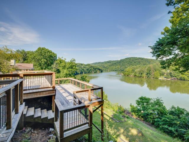 1450 East Shipley Ferry Road