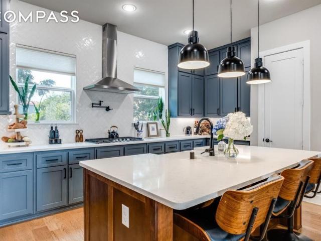 1450 Elevado Dr, Dallas, TX