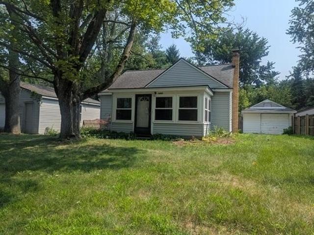 1450 Flamingo St, Wixom, MI 48393