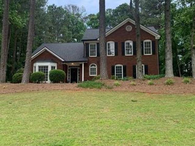1450 Gran Forest Dr, Cumming, GA 30041